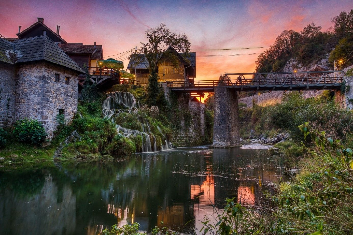 Rastoke: Watermill Village & Waterfalls near Plitvice